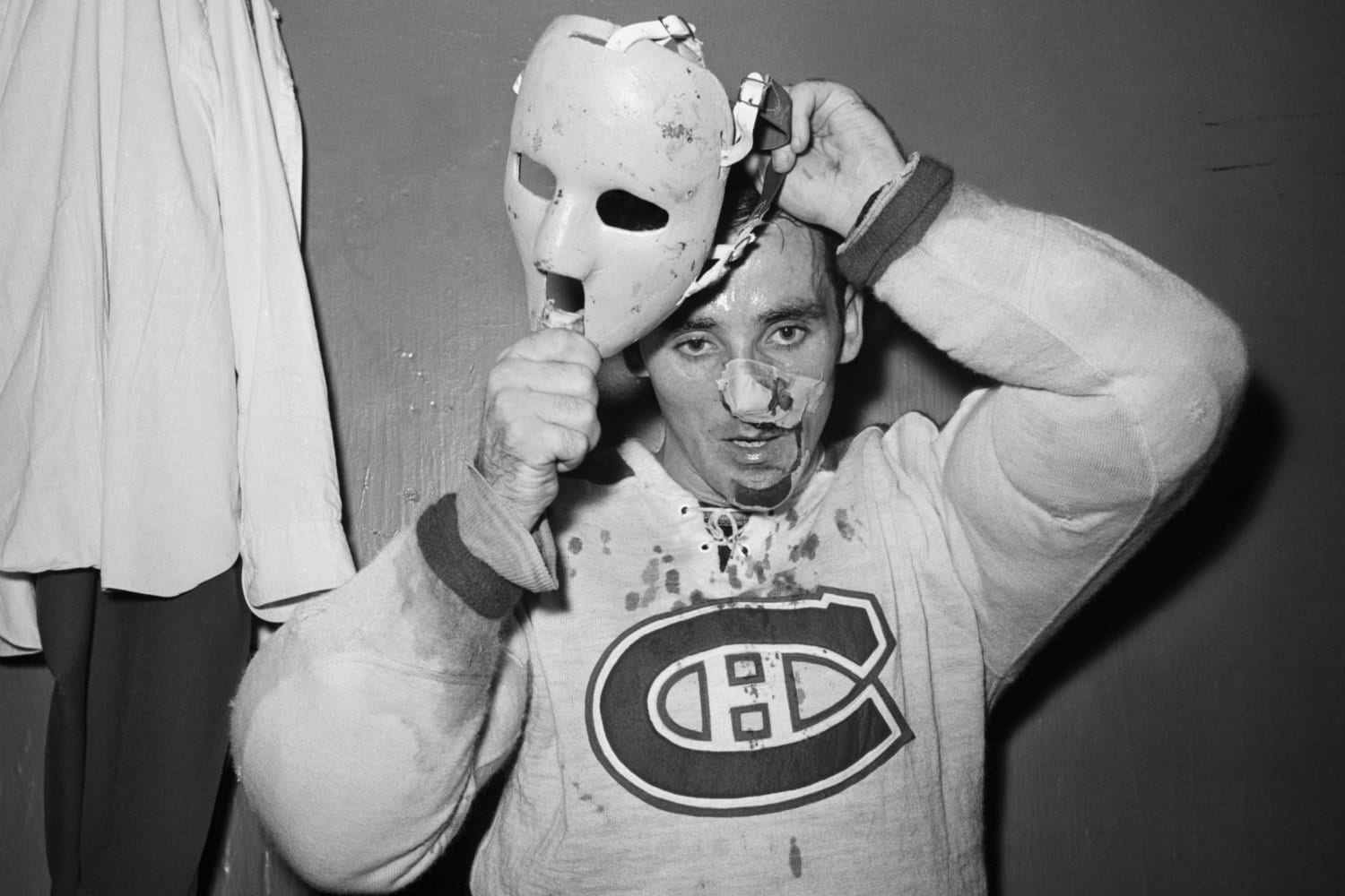 Jacques Plante, el inicio de la máscara en el hockey hielo - NHLmania